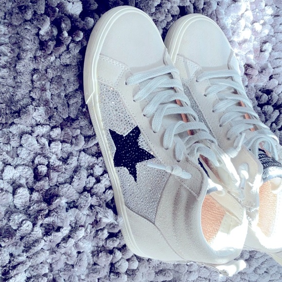 VHNY | Shoes | These Vh Sneakers Are Barely Sworn And Have Shiny ...